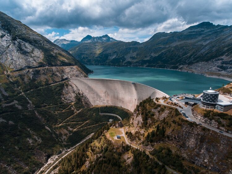Electricity 101 How Does Hydropower Affect The Environment electricity-101-how-does-hydropower-affect-the-environment